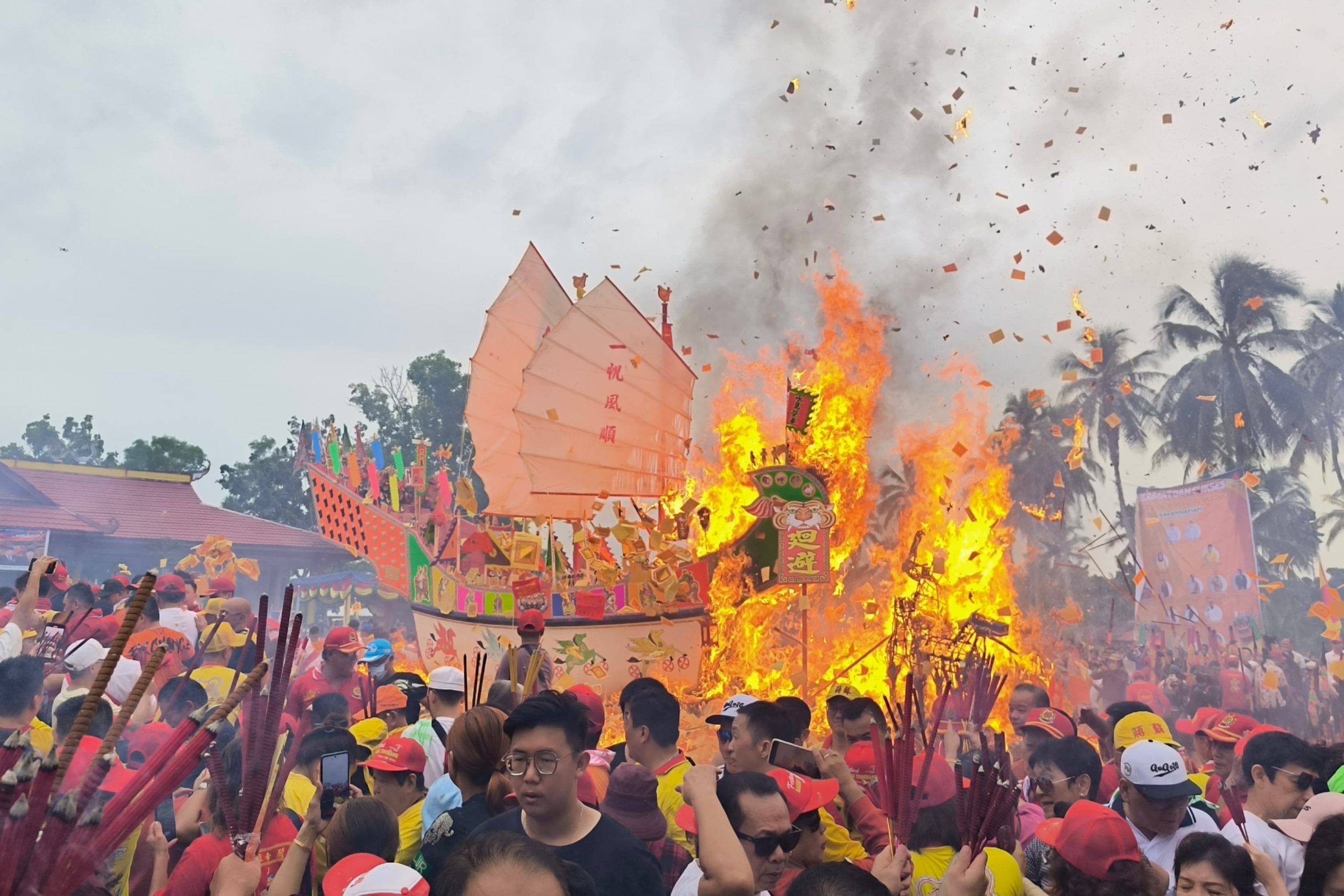 Festival Bakar Tongkang, Sejarah Awal Bagansiapiapi | GEOTIMES